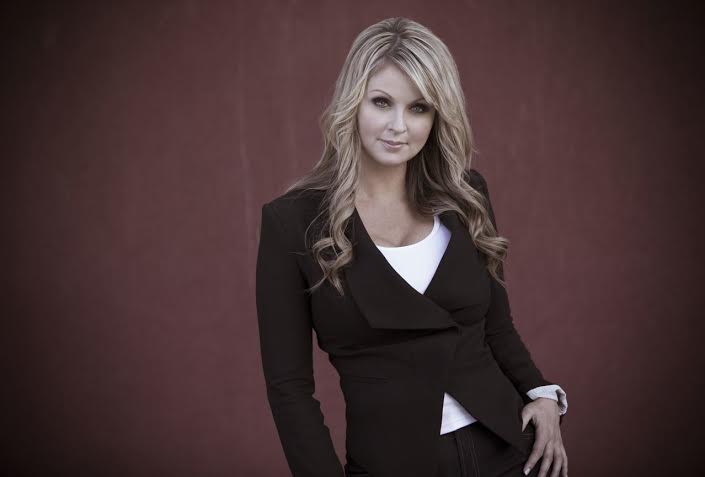 Art World Expo Welcomes Fiona Forbes! | Art World Expo